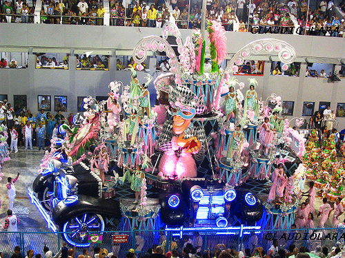 Carnavalul de la Rio de Janeiro - Eveniment - infoTurism.ro Carnavalul de la Rio de Janeiro - Eveniment - infoTurism.ro